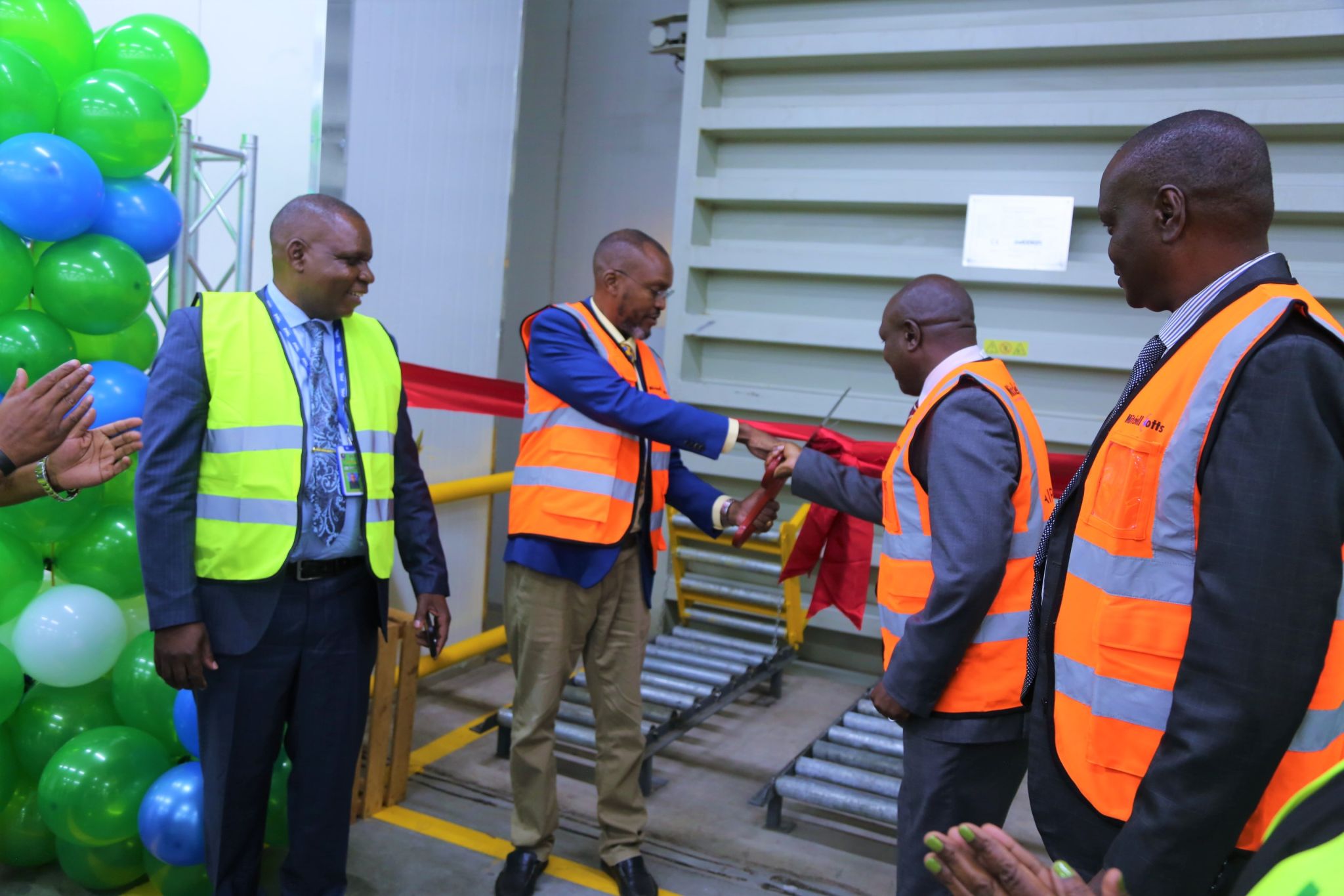 Mitchell Cotts Group, PMKL & Fresh Handling Kenya flag off first vacuum ...