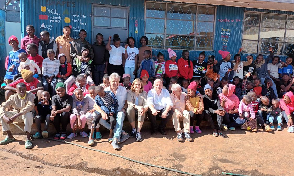 Lufthansa Cargo donates €10,841 to support Cargo Human Care