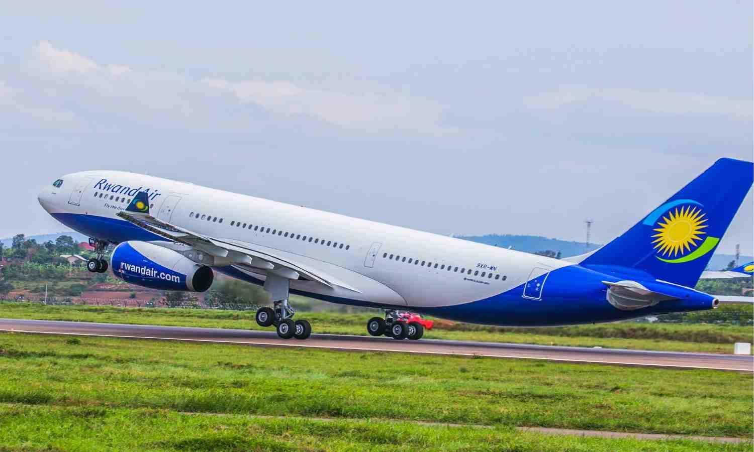 WFS signs cargo handling deal with RwandAir for Kigali-Paris flights