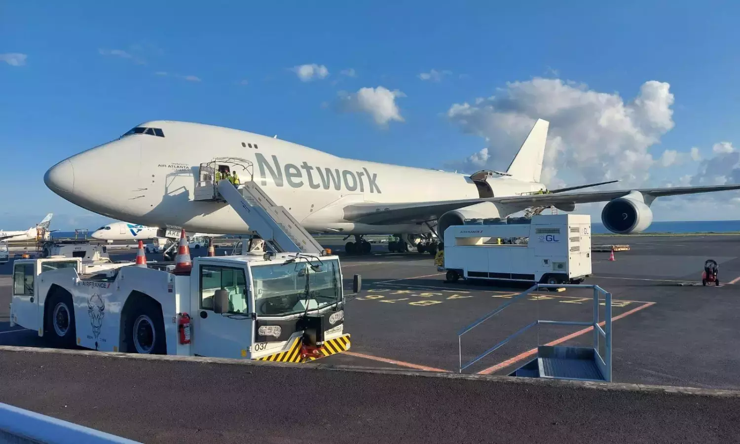 Network Airline Management expands fleet with 2 B747-400F